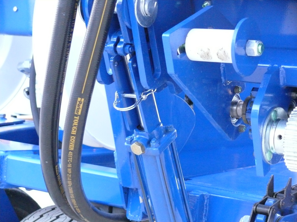Bale Band-It Model 210 | Bale Band-It